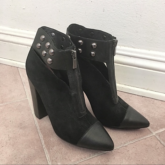 Forever 21 | Shoes | Forever 2 High Fashion Heels | Poshmark